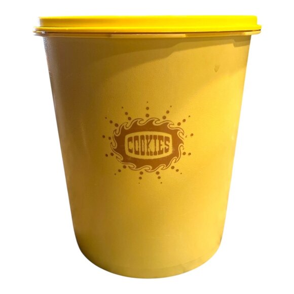 Tupperware | Kitchen | Tupperware Yellow Cookie Canister With Lid 65 X ...